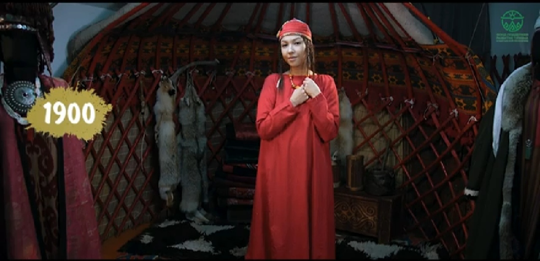 Как менялась женская мода в Кыргызстане за последние 100 лет - видео - BULAK.KG