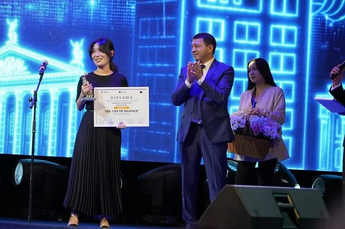 Борбор калаада III Бишкек Эл аралык кинофестивалы аяктап, жеңүүчүлөр аталды - BULAK.KG