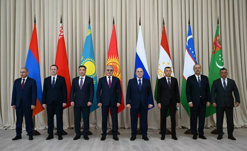 Глава кабмина принимает участие в Международной экоконференции в Алтае - BULAK.KG