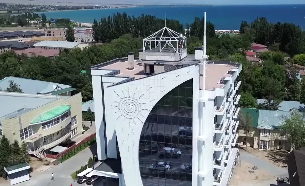 Ваша инвестиция в Рай: На Иссык-Куле открылся первый 4-звездочный отель ...